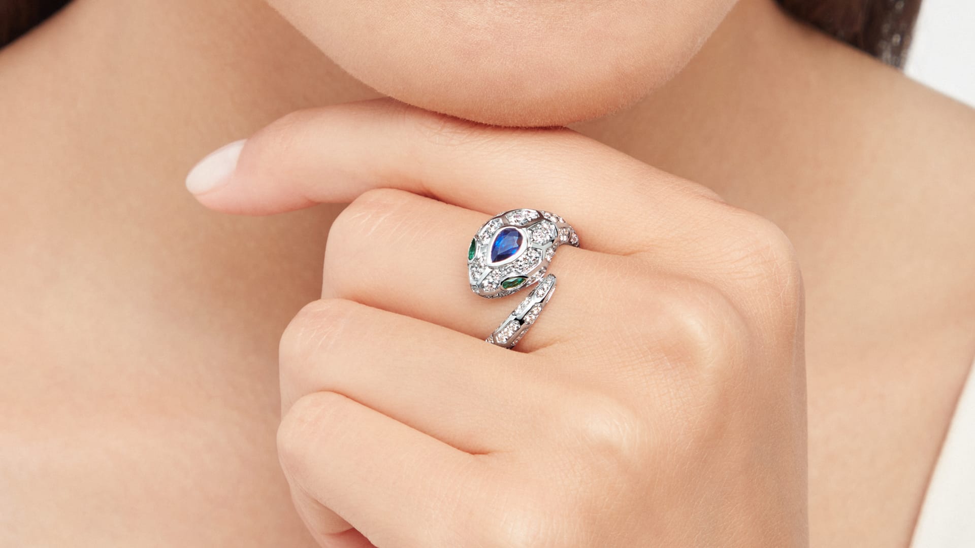 Serpenti White Gold Ring 355343 | Bvlgari White Gold 355343 | Rings ...