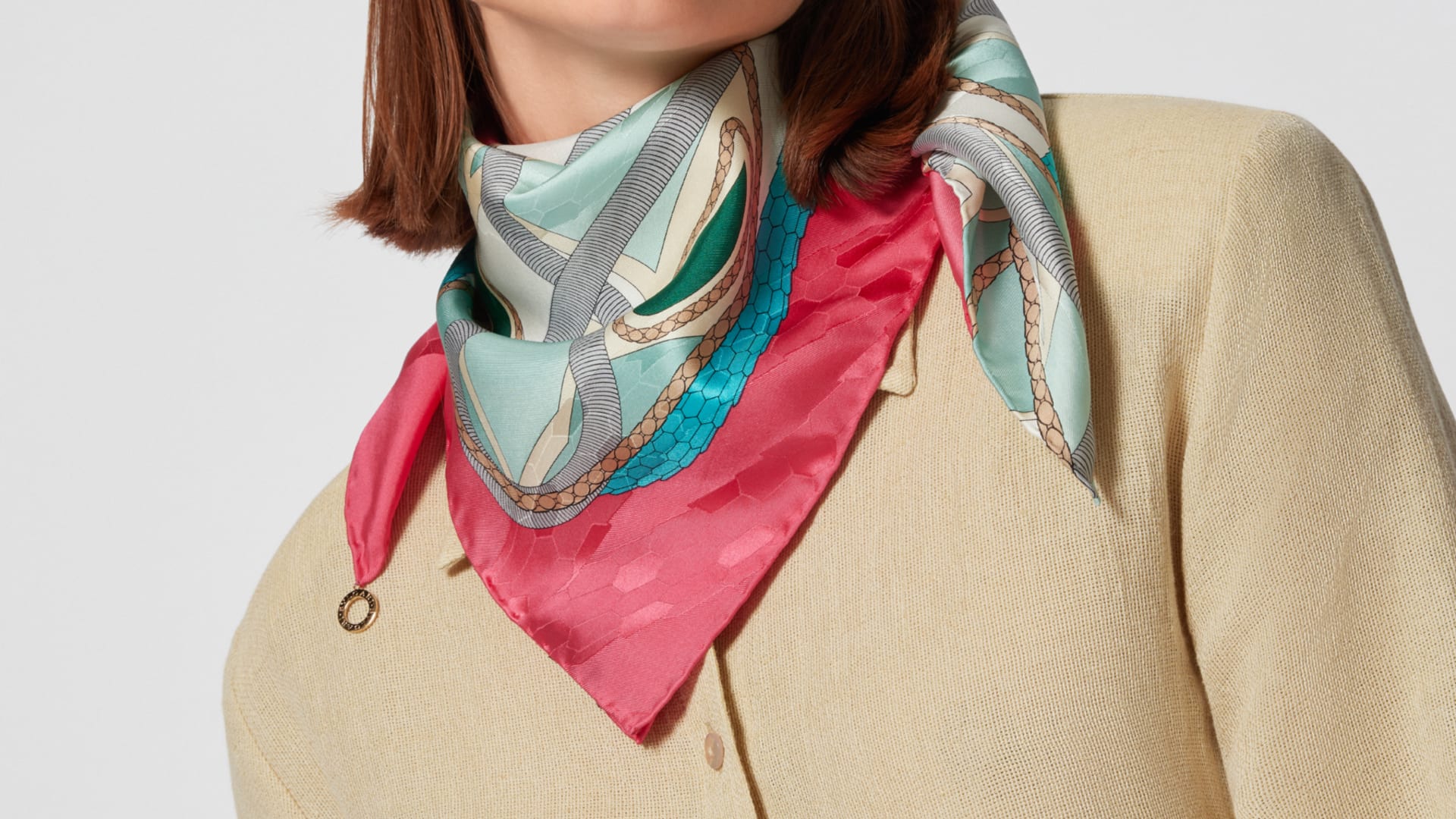 Serpenti Scarf Silk 245728 | Scarves | Bvlgari Official Store