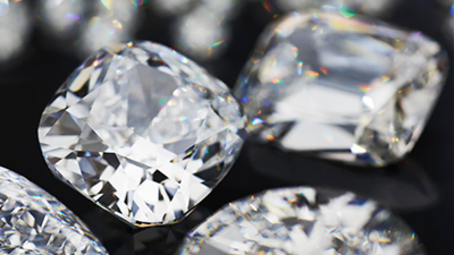 Our Commitment To A Sustainable Future | Bvlgari Official Store