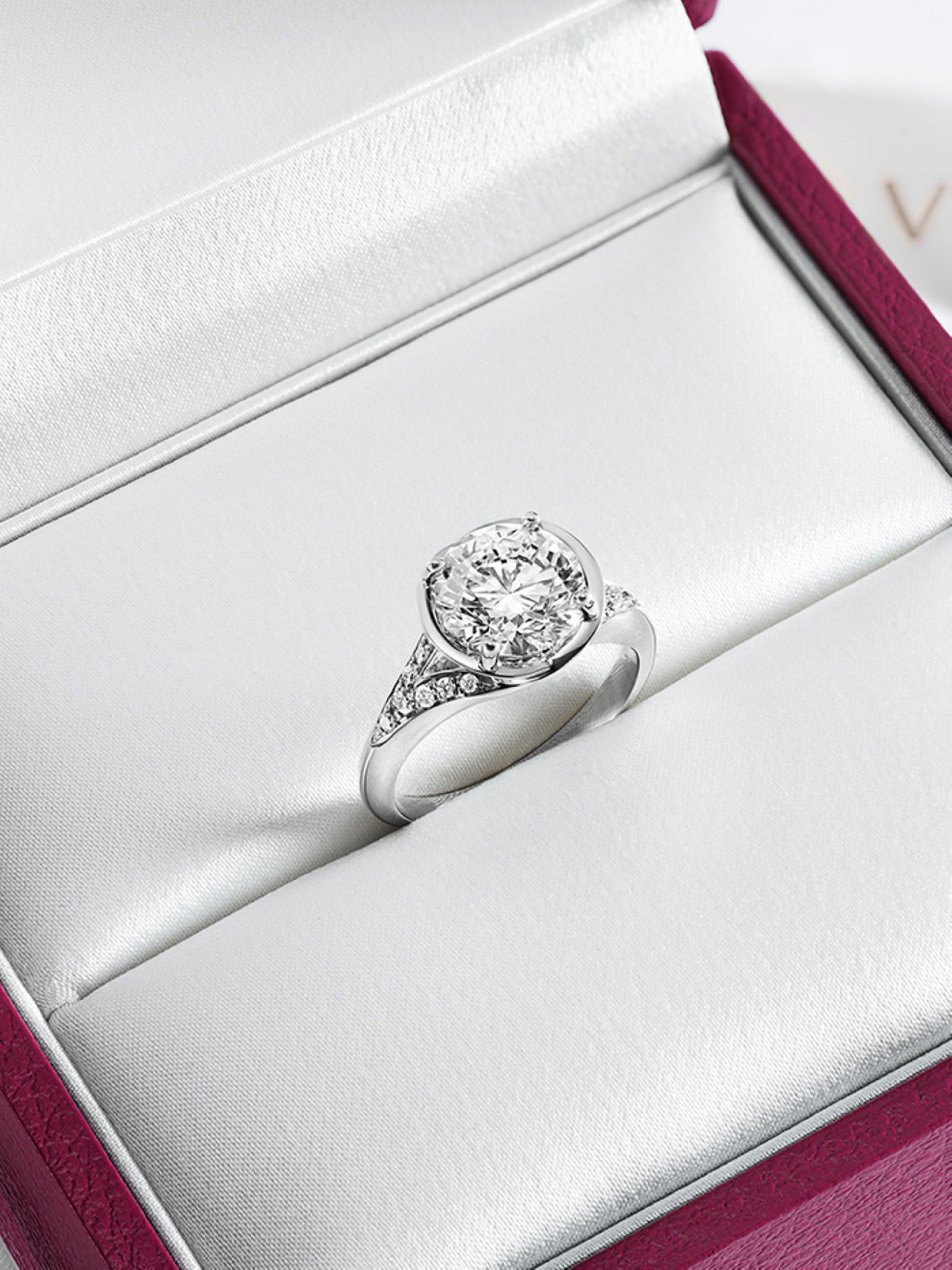 Engagement and Wedding Bvlgari Official Store