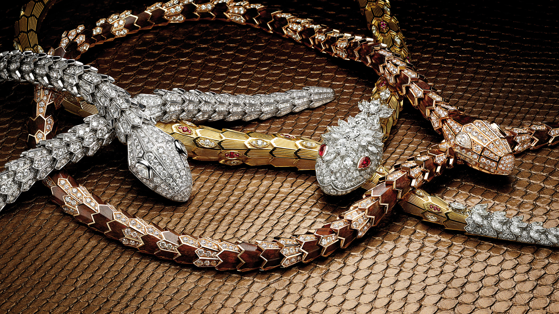 The Serpenti Icon | Bvlgari Official Store